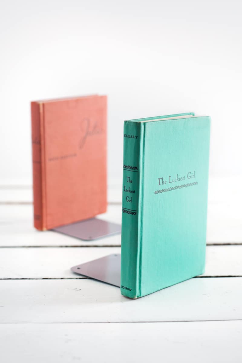 30 Easy DIY Bookends Ideas in 2023