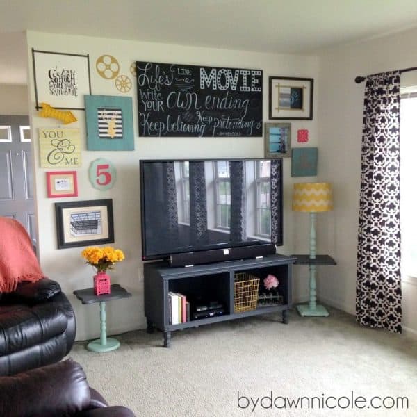 15 DIY TV Gallery Wall Inspirations & How-Tos
