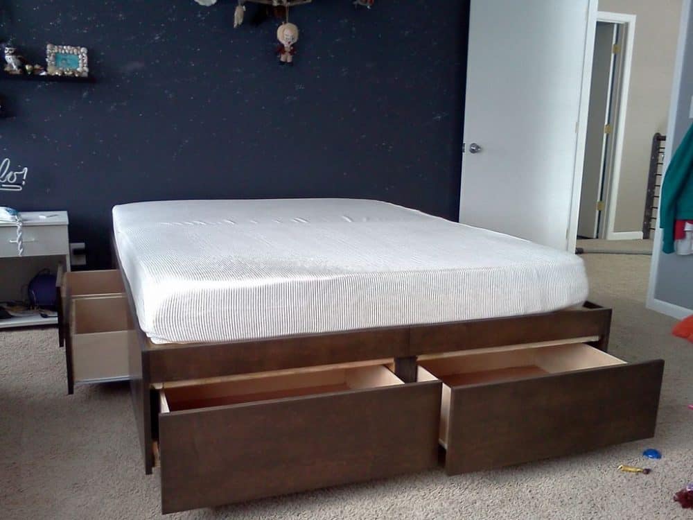 28 Easy DIY Platform Bed Ideas