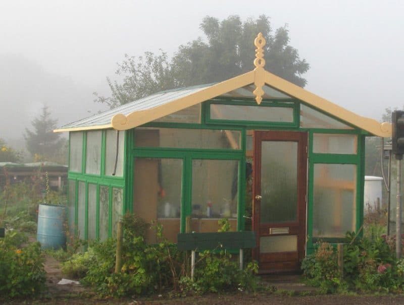 25 DIY Greenhouse Ideas and Plans